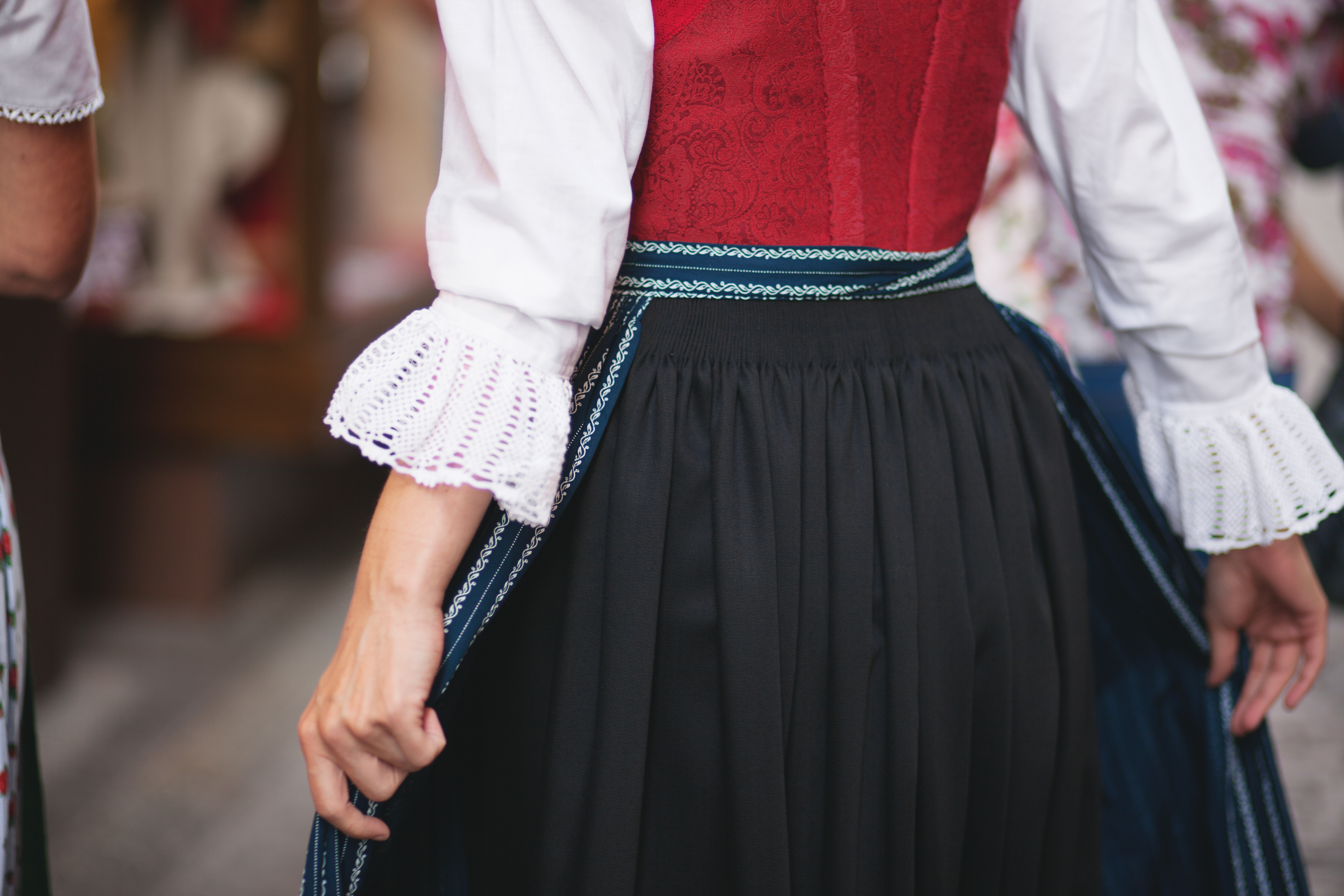tyrolean clothes